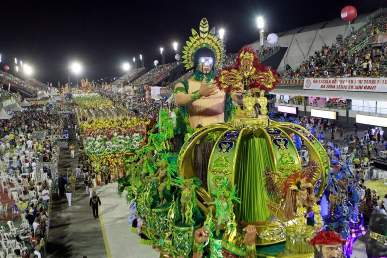 Carnaval de Manaus: como aproveitar