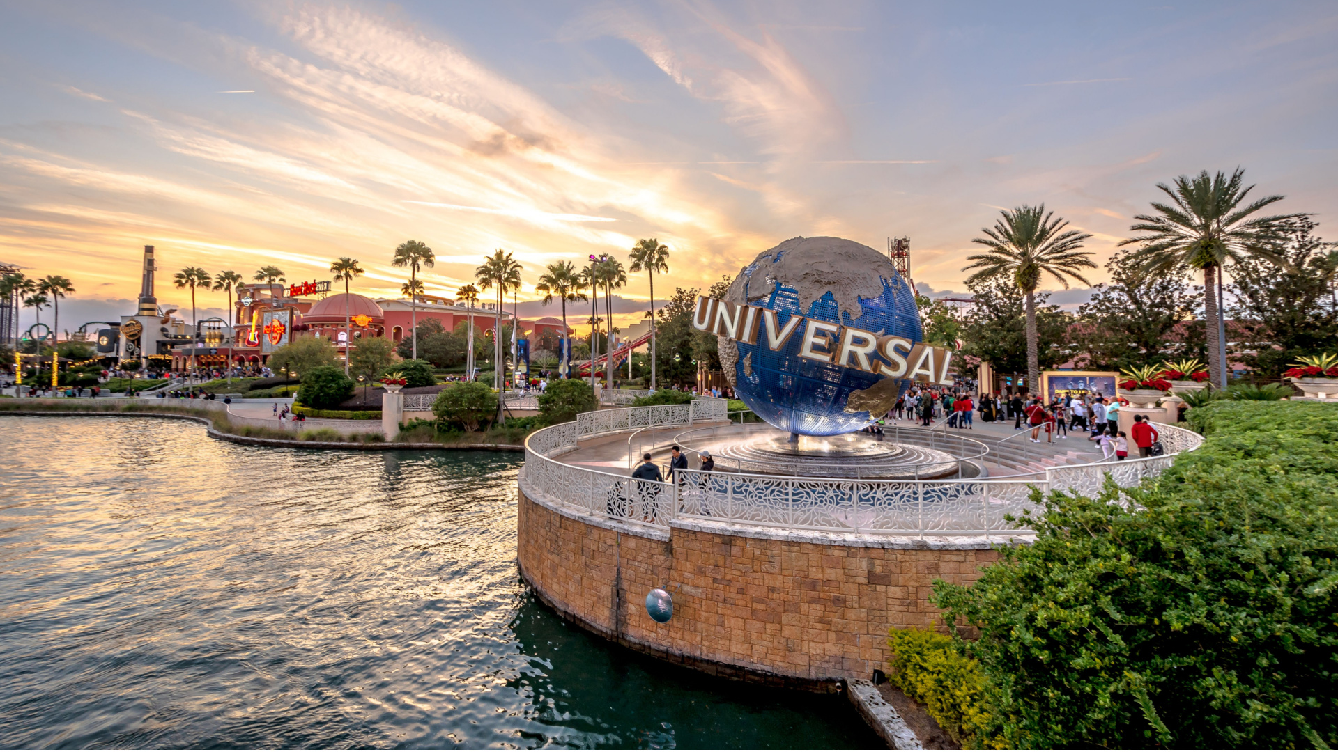 Dicas para aproveitar os Parques da Universal com a cantora Thaeme