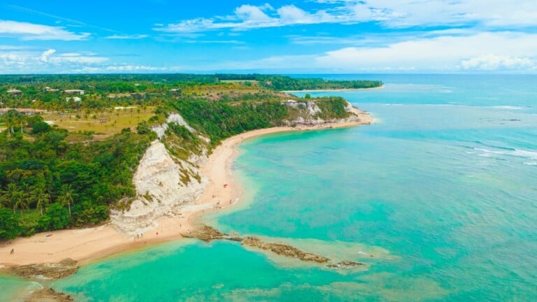 Costa do Descobrimento: história e paisagens únicas