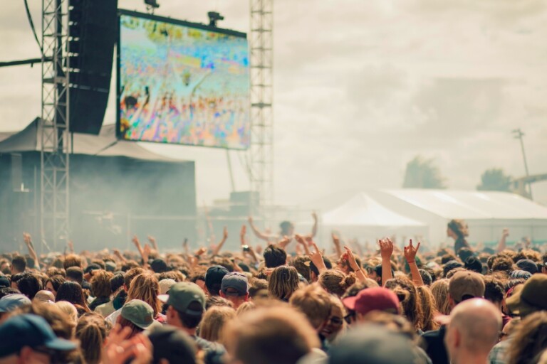Conheça os principais festivais de rock pelo mundo - Conexão123